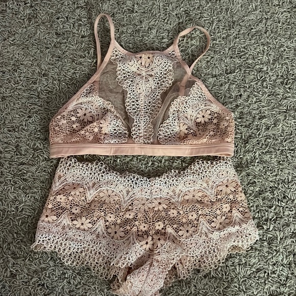 Victoria's Secret | Intimates & Sleepwear | Victorias Secret Matching ...